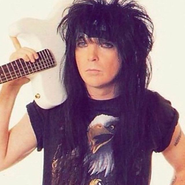 Mick Mars Young