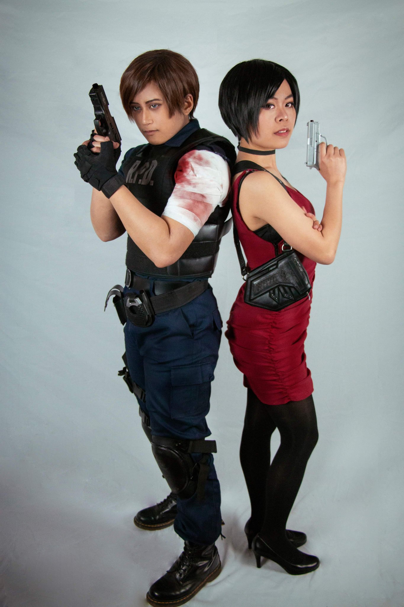 Ada Wong Et Leon Kennedy S'embrassent