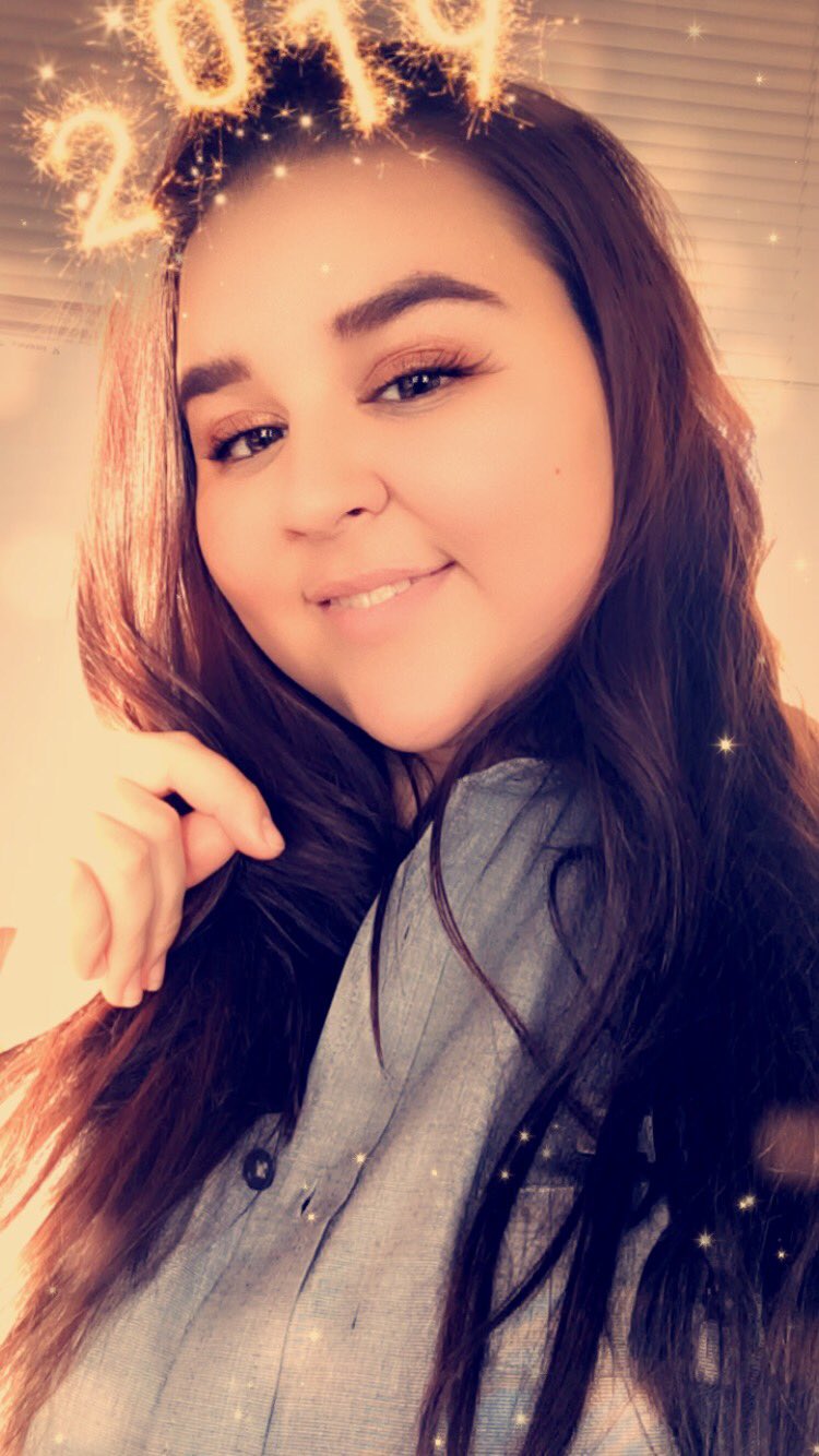 Kassandra Nunez On Twitter From High School To Now๐