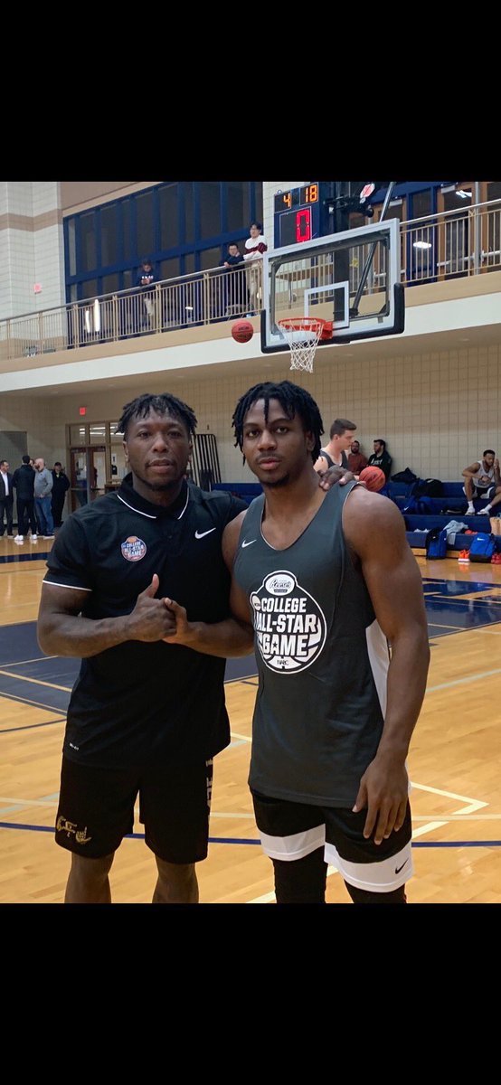 Nate Robinson College