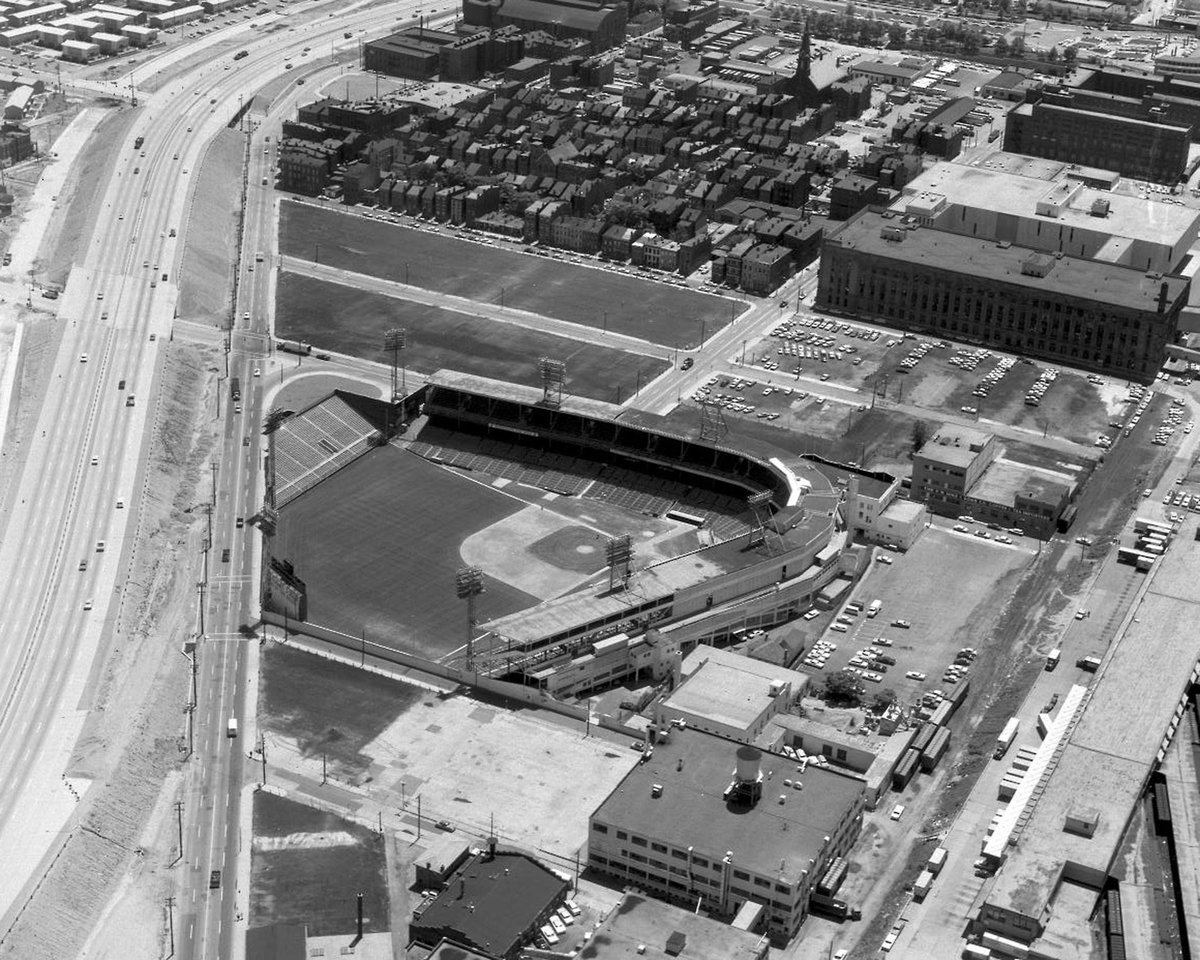 Old Crosley Field Pictures - Page 34