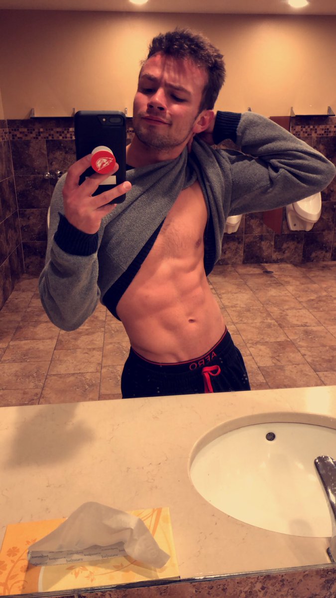 Logan Cross on Twitter: "Love carving my edges 🏂…