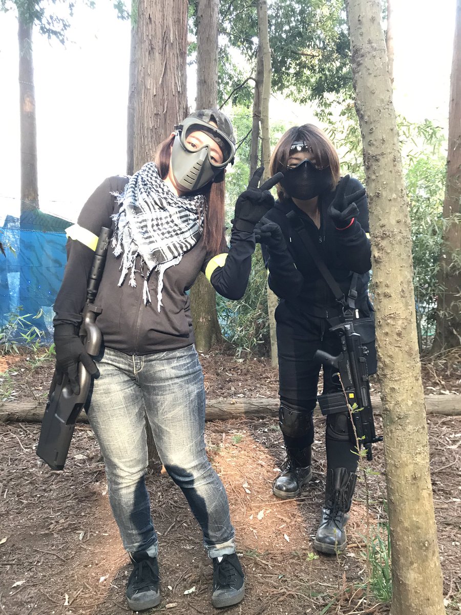 CAMP DEVGRU on Twitter: "本日の #サバゲー女子 素敵な笑顔でヒット取りますww (^ ^)… "
