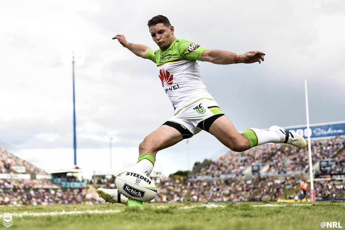 Sportwatch: A-League's Big Blue, AFL, NRL and Super Rugby - as it ...