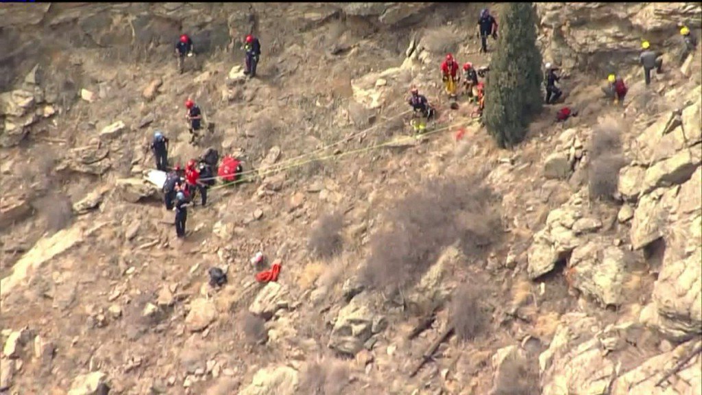 After veering off trail, a hiker falls 30 feet off mountain in Golden ...