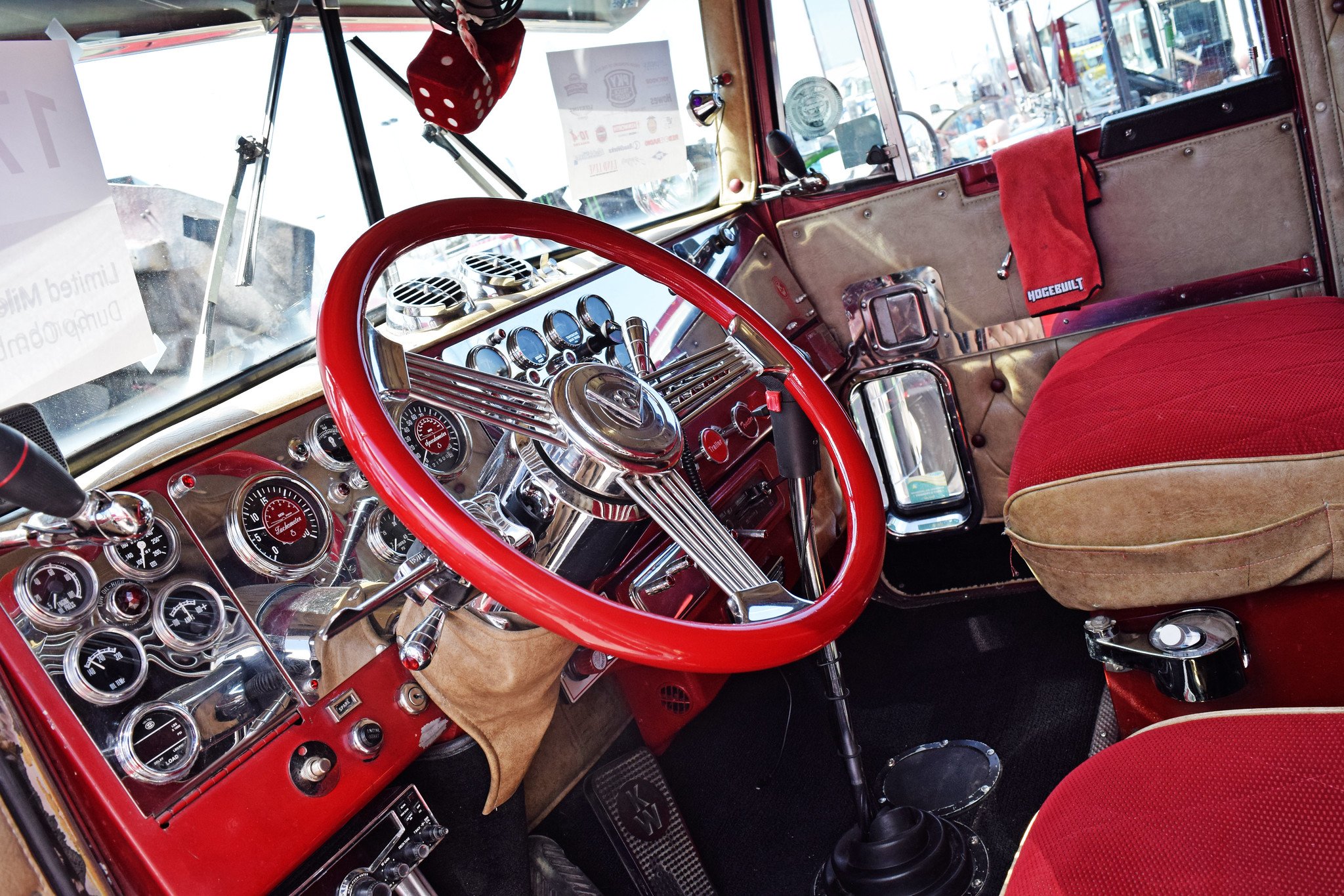 Custom Peterbilts Interiors