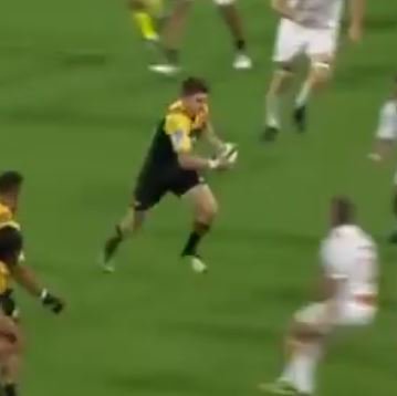 Analysis of flyhalf body position and implication wrt passing and ...