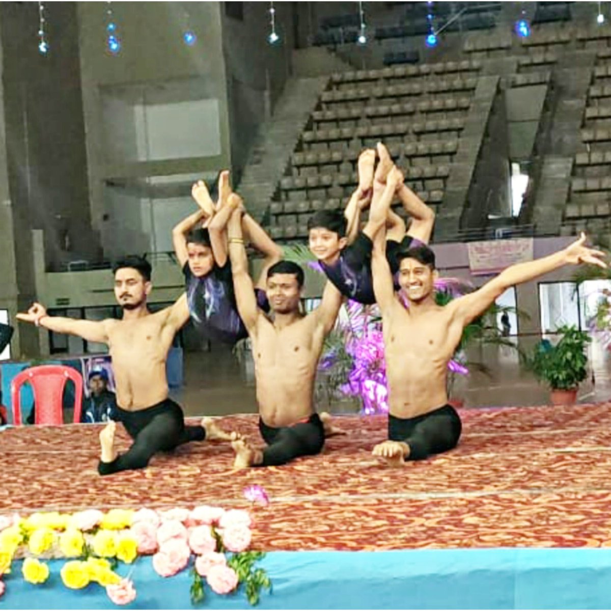 Vikas Kashyap (@officialmryogi) | Twitter