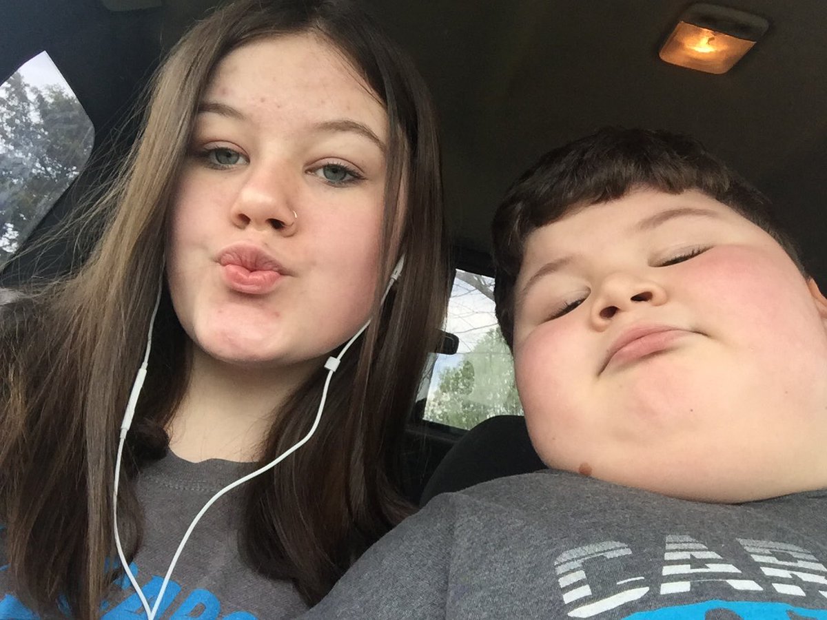 Ashley Isaacs's Instagram, Twitter & Facebook on IDCrawl