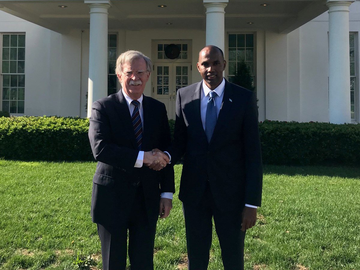 Maxay ka wadahadleen Ra'iisal Wasaare Kheyre & La-taliyaha madaxweyne ... Maxay ka wadahadleen Ra'iisal Wasaare Kheyre & La-taliyaha madaxweyne ...