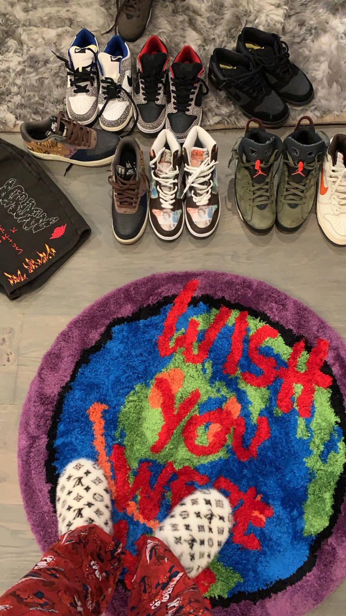 This woman has made millions out of her 102zzz-cup natural breasts ...