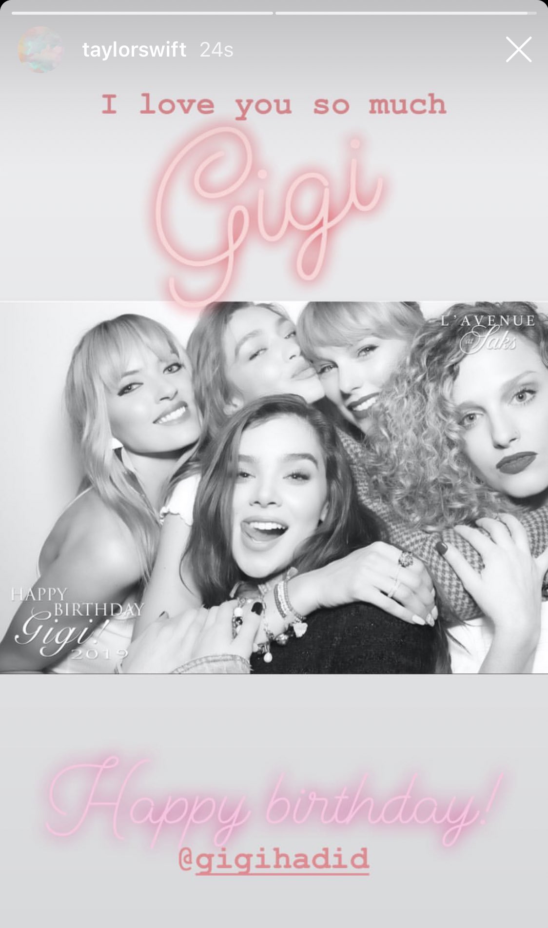 Hailee Steinfeld And Taylor Swift