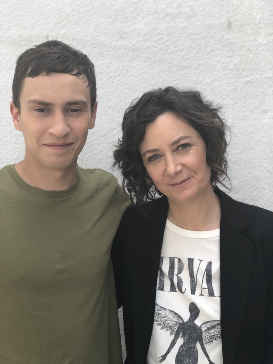 Sara Gilbert - Starporträt, News, Bilder | GALA.de