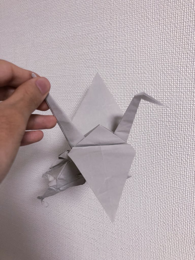 暇つぶしに鶴作った Syuro @syuro_syuro_