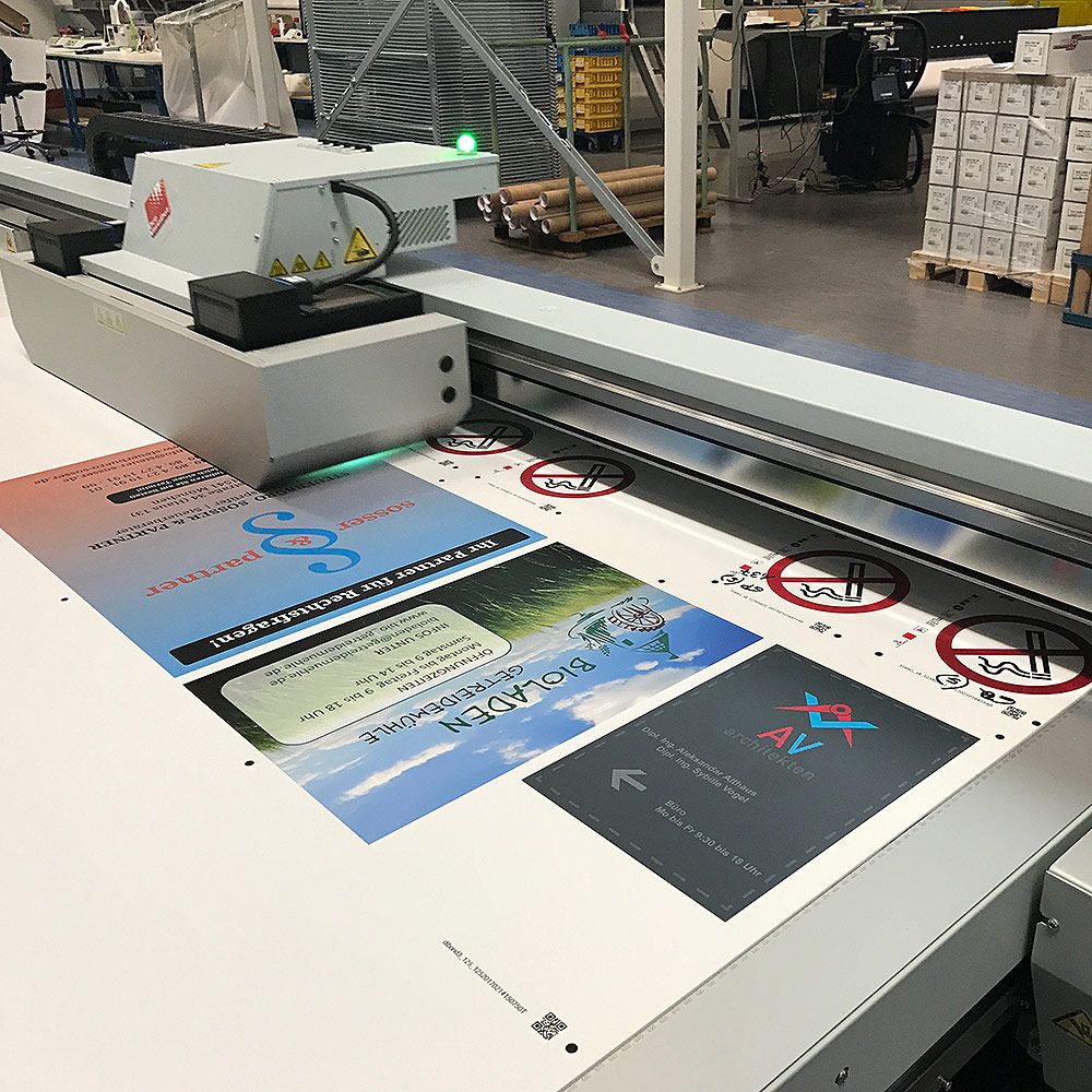 aufkleberdrucker.de on Twitter: "Wir melden uns heute mal wieder aus der #Produktion. Wie ihr ...