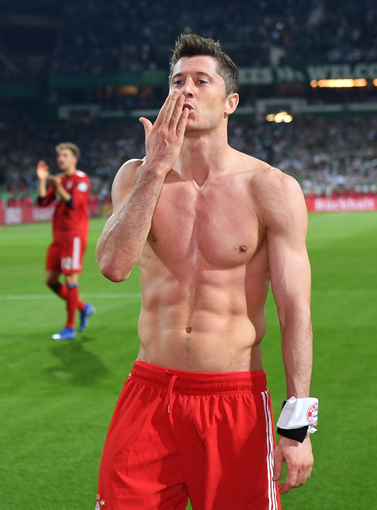 Robert Lewandowski Body