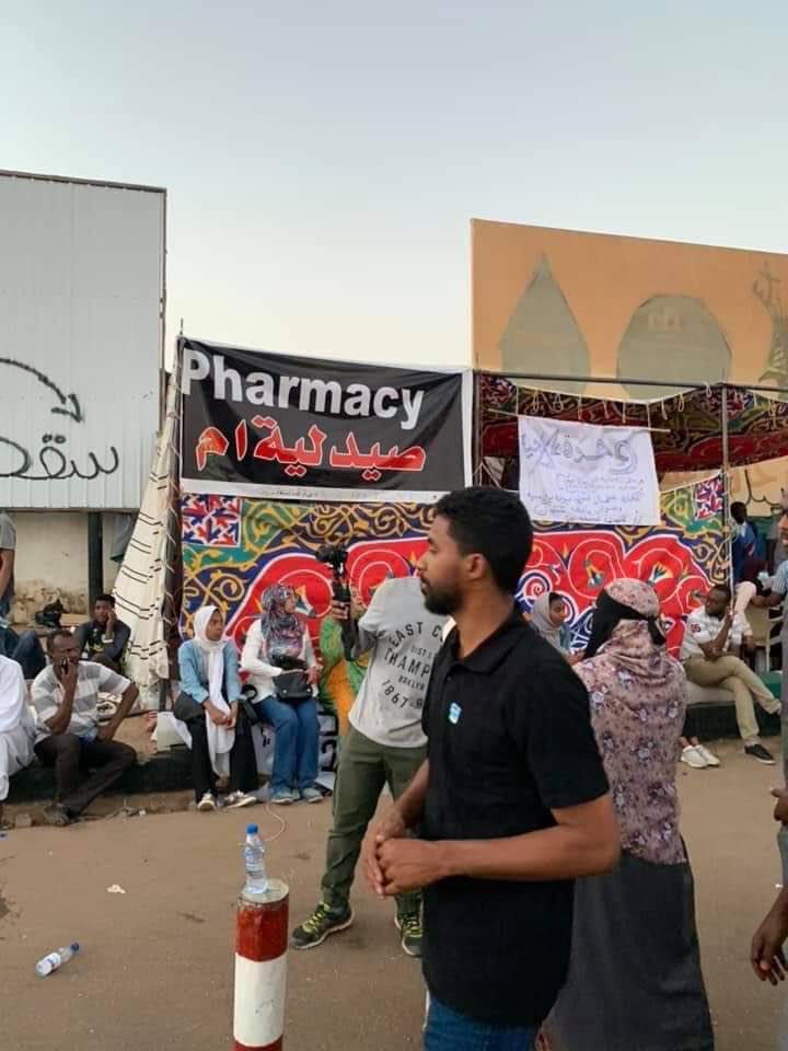 The below thread is a post written by Opheera McDoom @Opheera she is ...