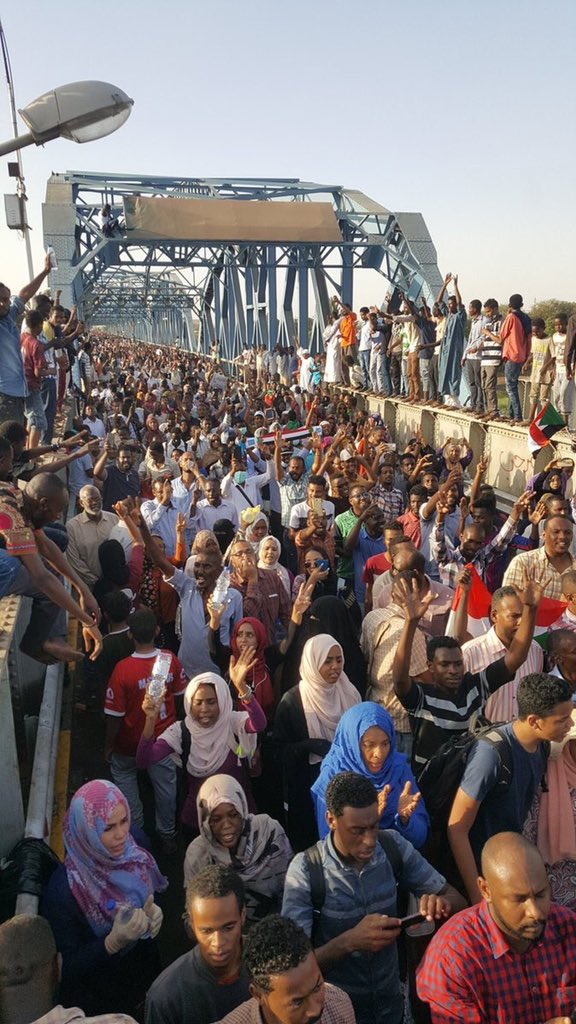 The below thread is a post written by Opheera McDoom @Opheera she is ...