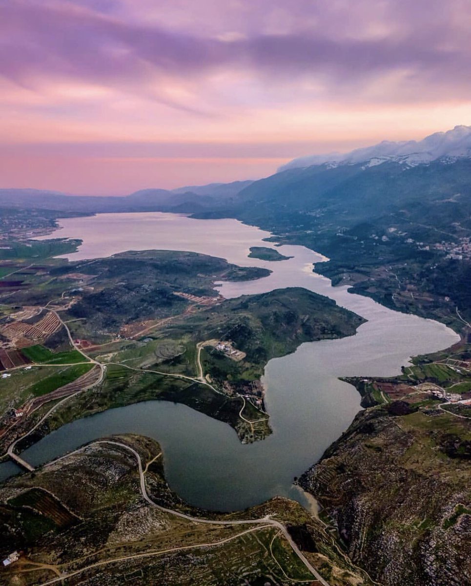 Qaraon Lake Photo by Tony Aoun : r/lebanon