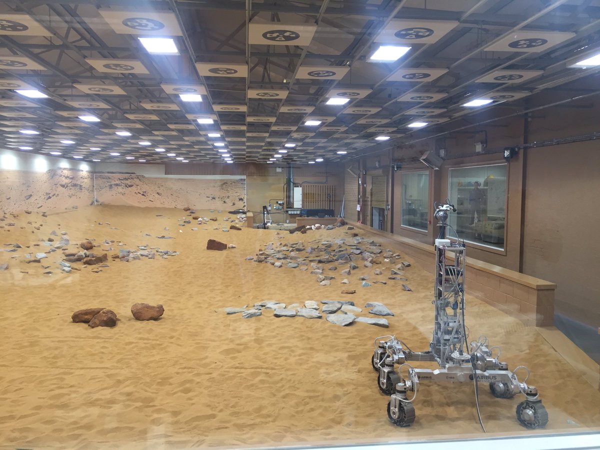 Yurop Mars rover « Rosalind Franklin » before her mission across Oxia ...