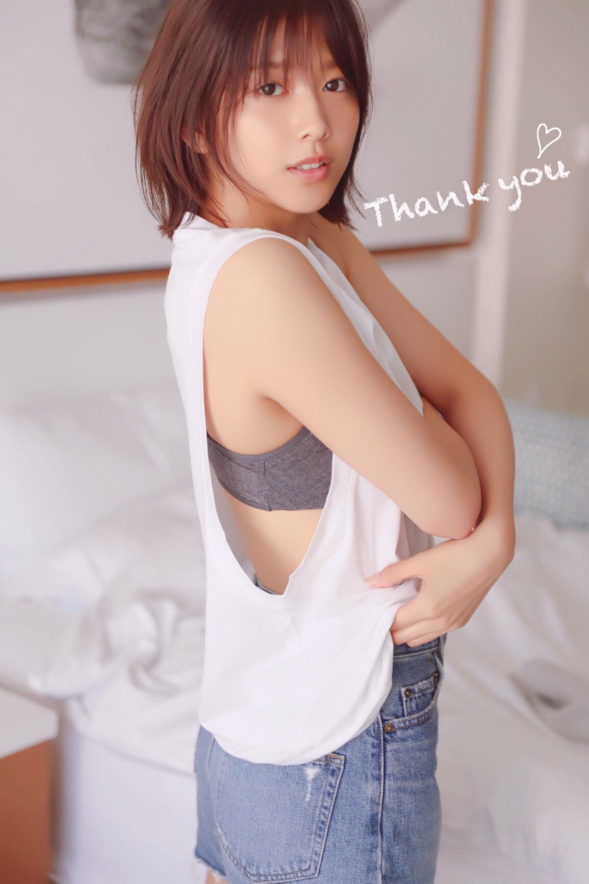 欅坂46渡邉理佐1st写真集「無口」大好評発売中【公式】 On Twitter というワケで、大hitを記念して… 未収録カット