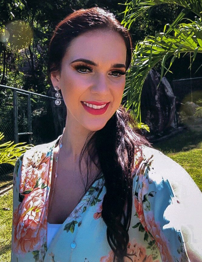 Rebecka Smith's Instagram, Twitter & Facebook on IDCrawl