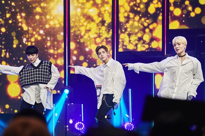 IN2IT THAILAND on Twitter: " ”Her Private Life” behind the scenes with IN2IT 3️⃣ #IN2IT #인투잇 ...