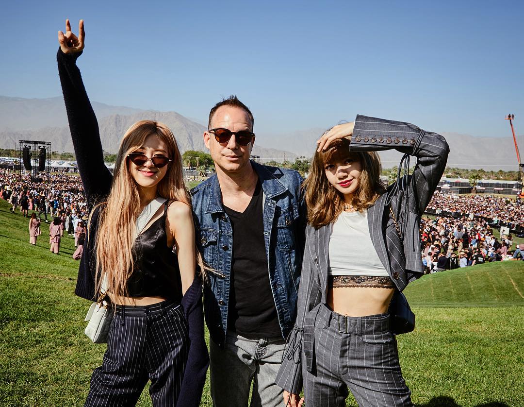 Lalice Thailand on Twitter: "[IG] 190422 movefilms IG Update : กับ #LISA และ #ROSE ค่ะ (Michael ...