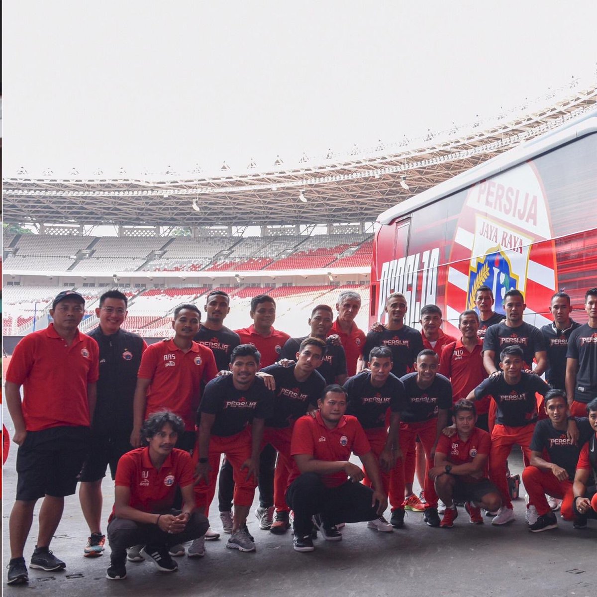 328 best Twitter @persija_jkt images on Pholder | LAWAN BALI KITA HARUS ...