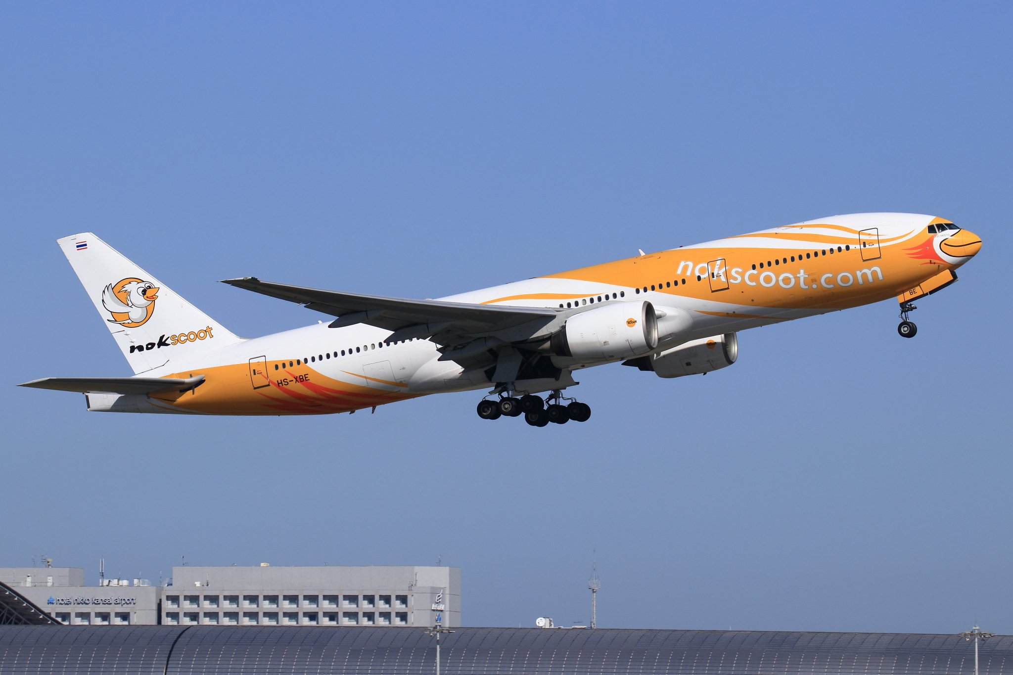 麻陳豆腐 on Twitter: "04/20 KIX/RJBB MM211 KIX-OKA A320-214 JA816P “Shop Peach” MM23 KIX-TPE A320 ...