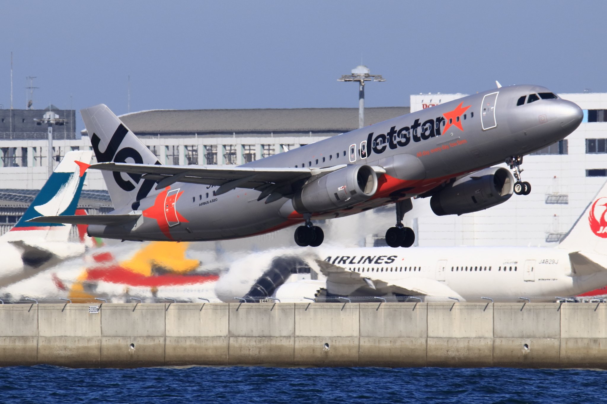 麻陳豆腐 on Twitter: "04/20 KIX/RJBB IT210 TPE-KIX A320-232 B-50001 KE737 ICN-KIX 777-3B5ER HL8275 ...