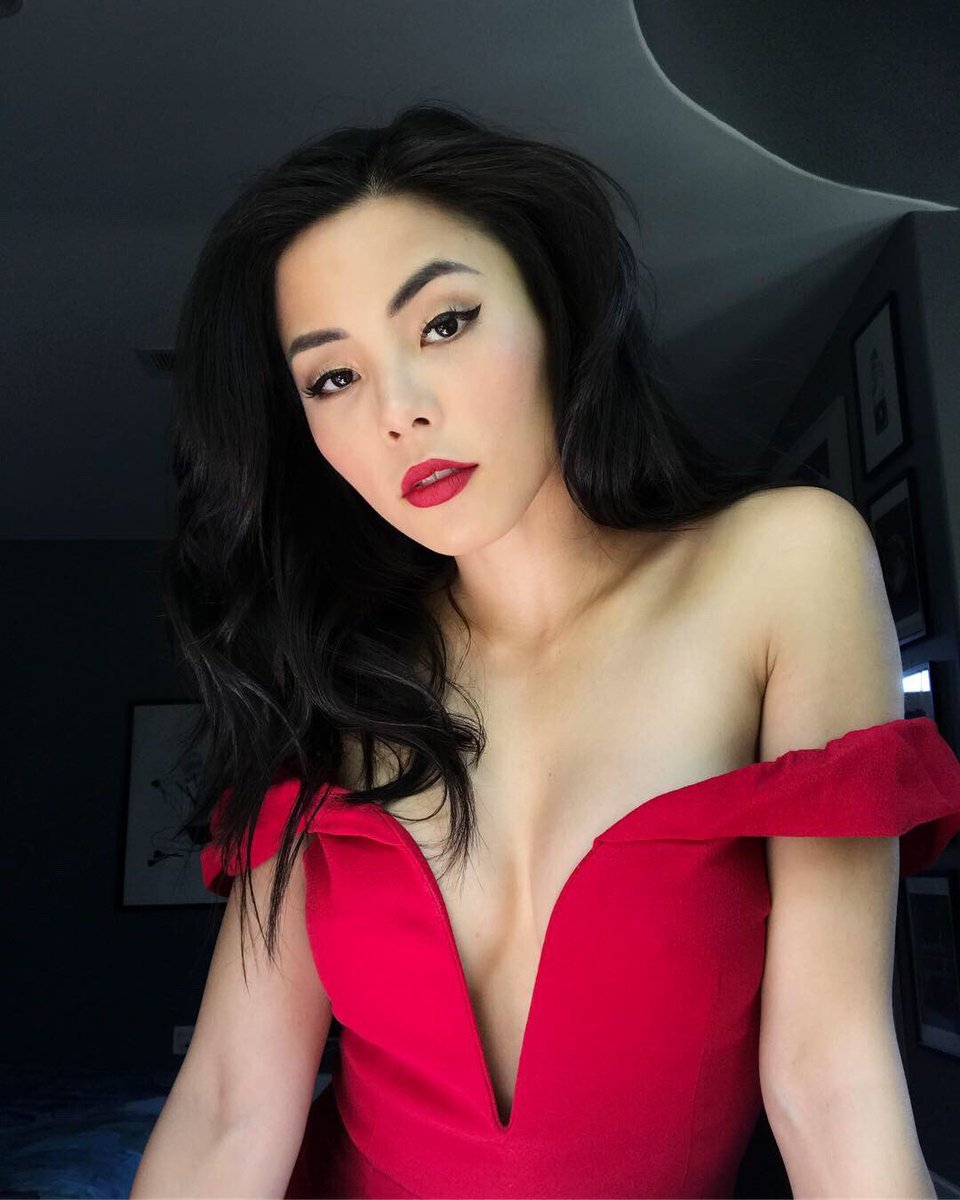Anna Akana