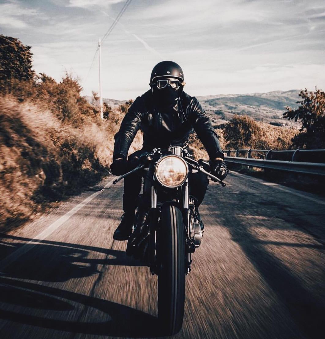 Cafe Racer Ride | Reviewmotors.co