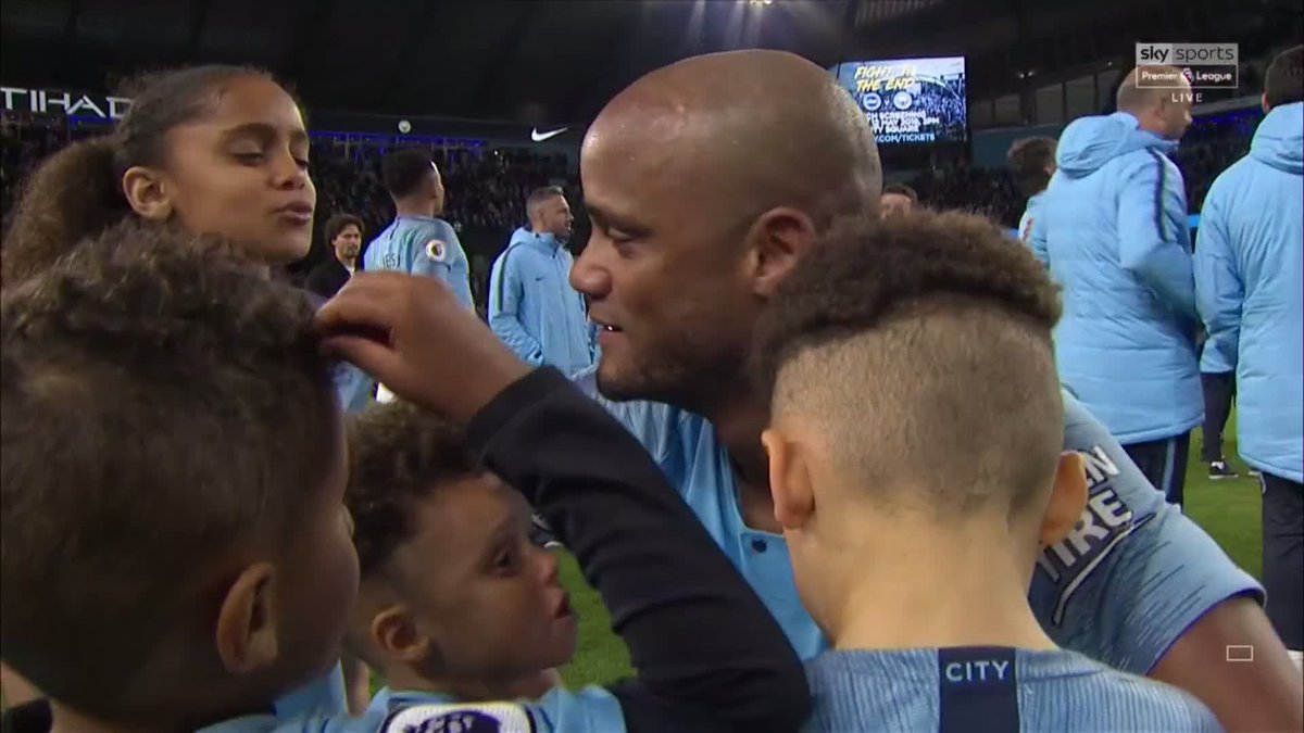 207 best Kompany images on Pholder | MCFC, Soccer and Footballmanagergames