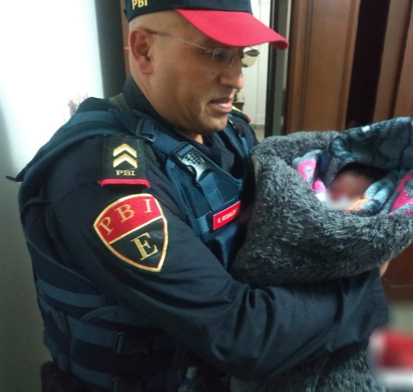 Ssc Cdmx On Twitter Dos Elementos De La Policía Bancaria E Industrial