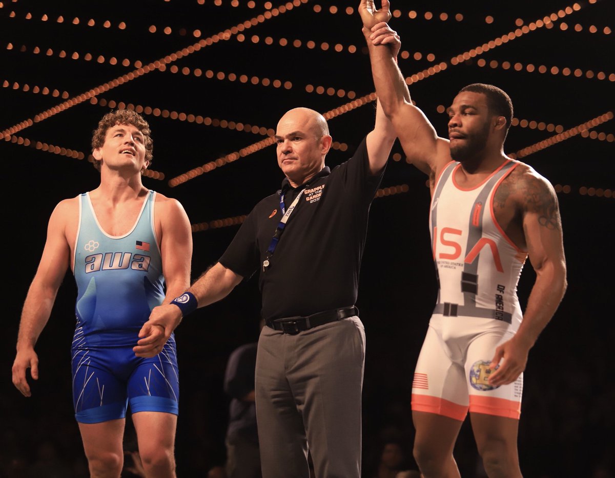 Jordan Burroughs Defeated Ben Askren At Beat The Streets Grapple Match ...