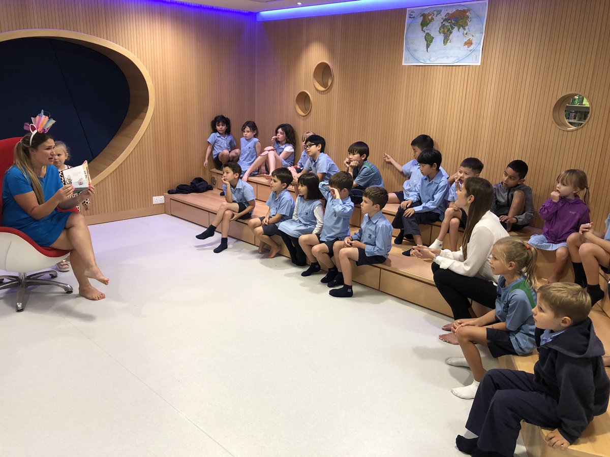 DBIS B4B (@dbis_buzz4books) | Twitter