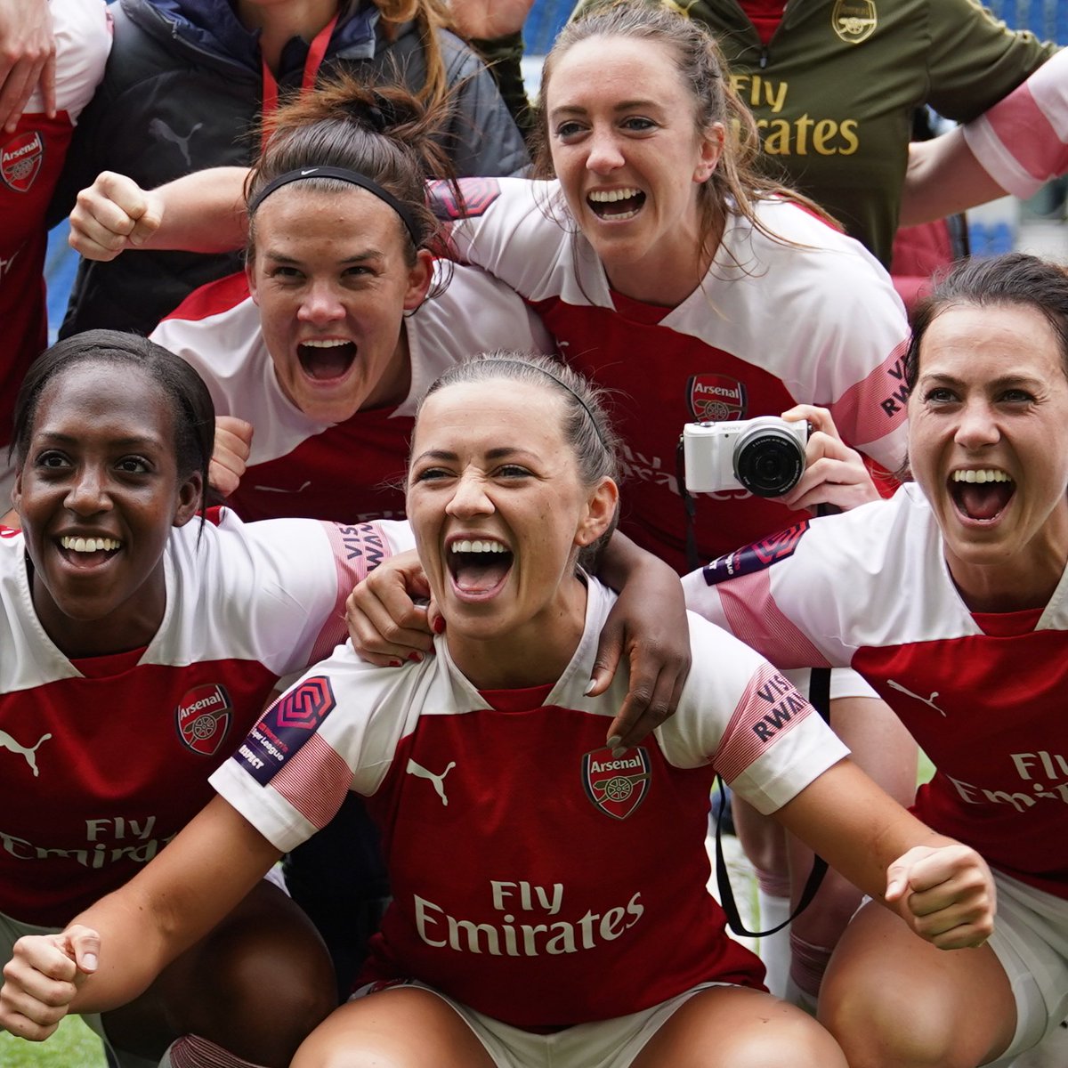 227 best Wearethearsenal images on Pholder | Arsenal WFC, Lichtsteiner ...