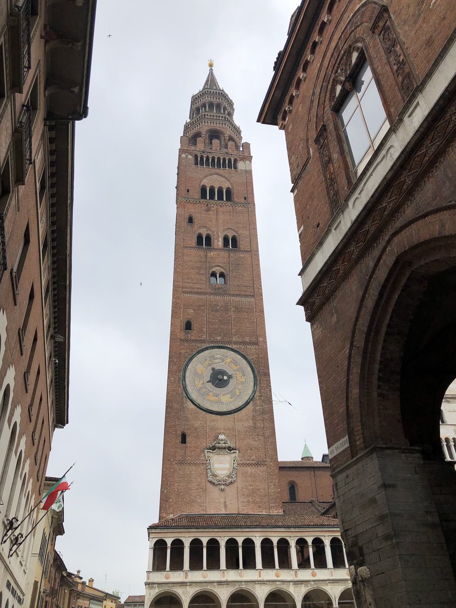 A Thread from @prchovanec: "The usual suspects gathered in the main ...