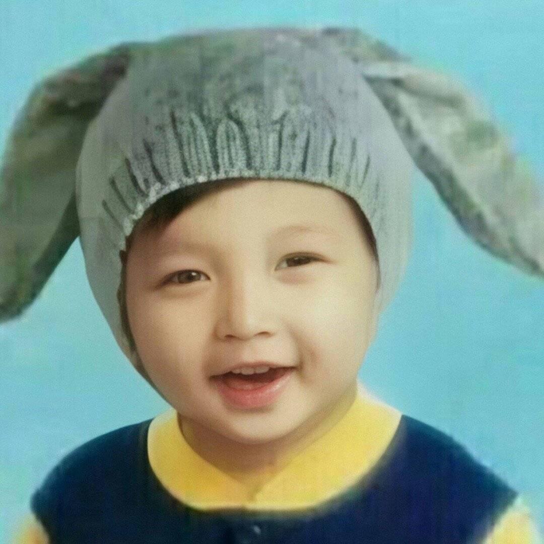 Exo Lay Baby Pictures