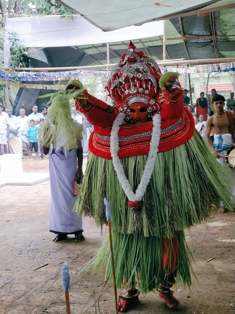 Vishnumoorthi Theyyam