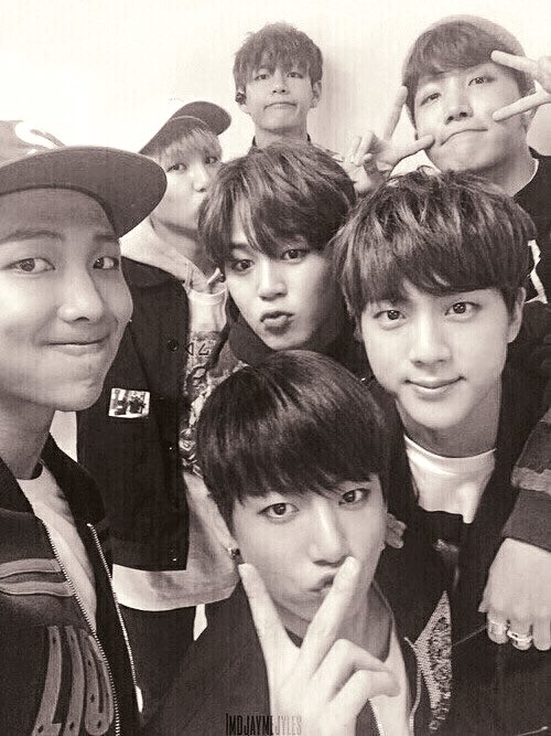 @outoftheboxem) | Twitter