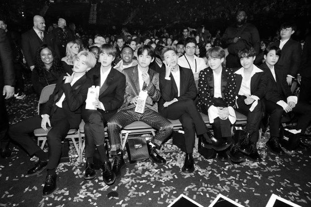 @outoftheboxem) | Twitter