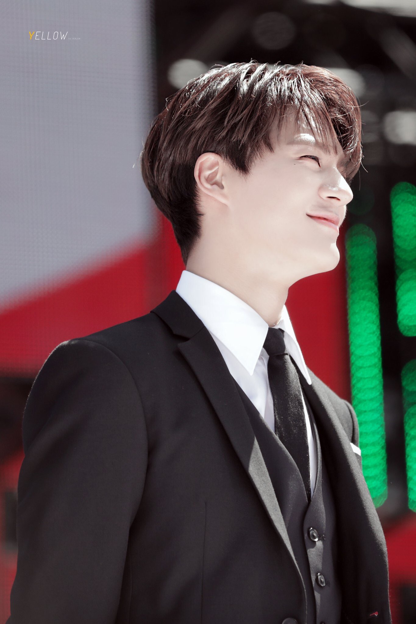 jeno pics 👑 on Twitter: "190502 👾 c-festival 2019 © yellow…