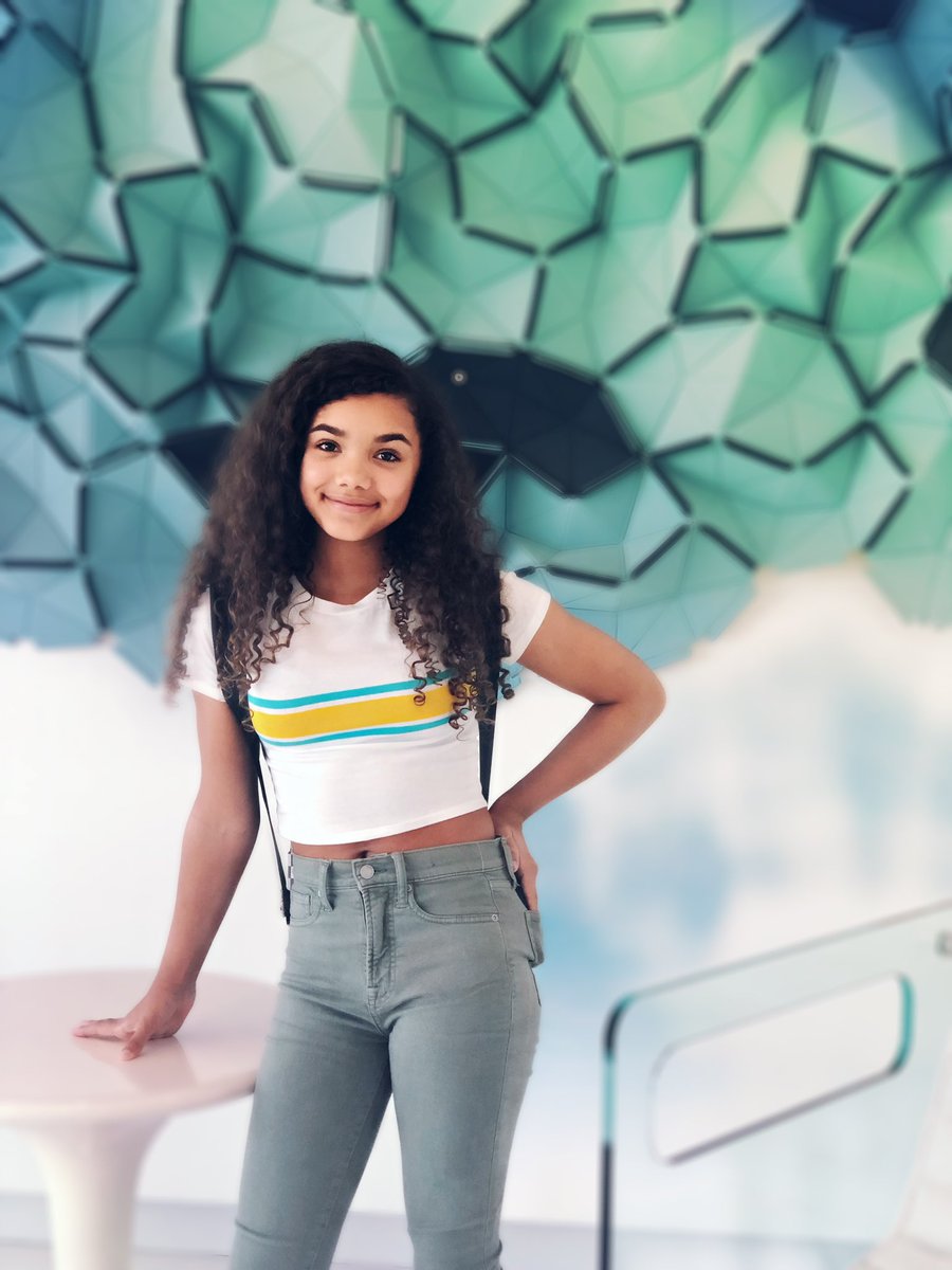 Mckenna Roberts's Instagram, Twitter & Facebook on IDCrawl