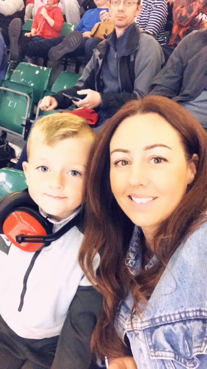 Rebecca Shipp's Instagram, Twitter & Facebook on IDCrawl