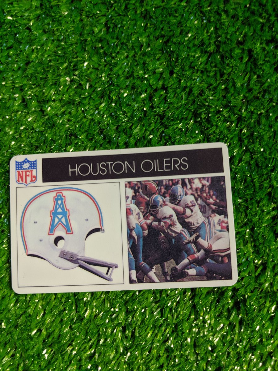 A Thread from @HelmetAddict: "Found these amazing NFL team cards at a ...