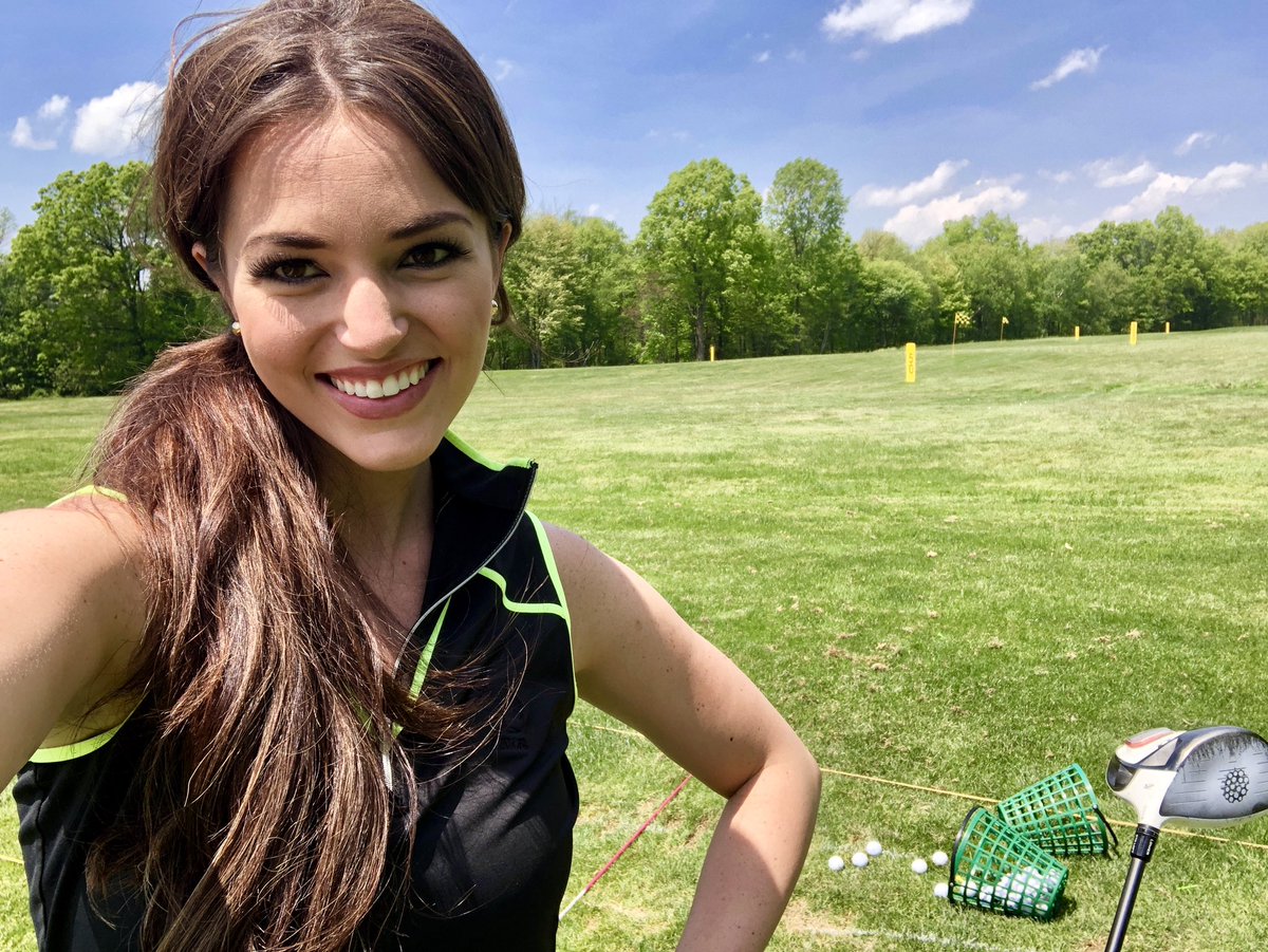 Caroline Collins Instagram, Twitter & Facebook on IDCrawl