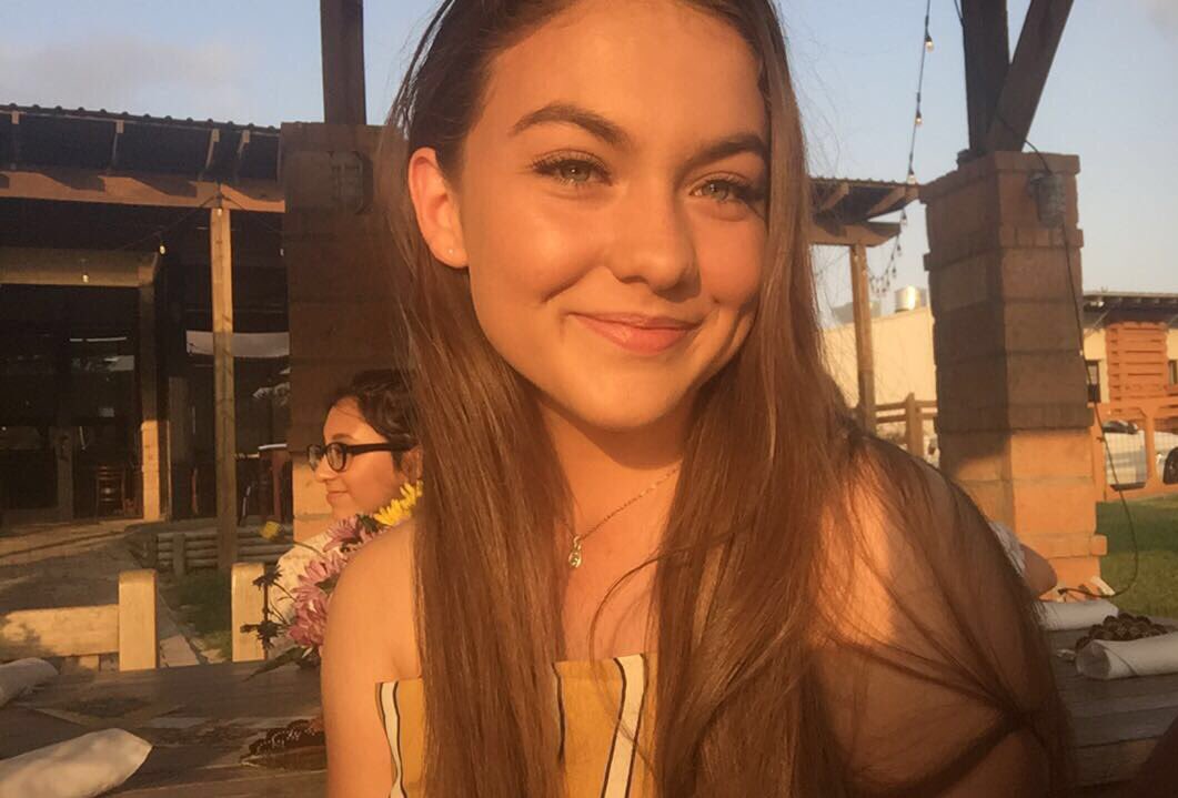 Ashley Rhodes's Instagram, Twitter & Facebook on IDCrawl