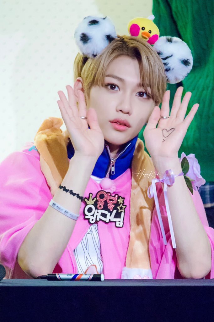 💫 Official Stray Kids' "Felix Sunshine" Lee Felix (이필릭스) Thread 💫 | Hallyu+